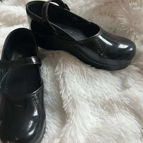 Dansko | Shoes | Dansko Nursing Shoes | Poshmark